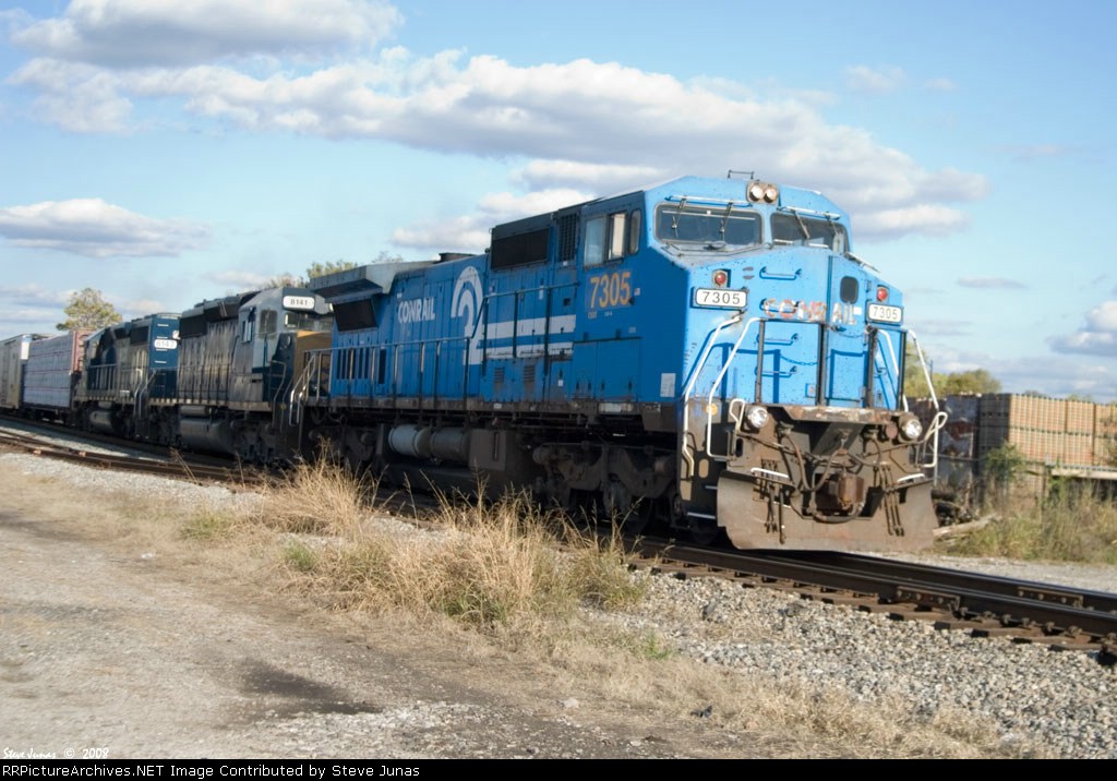 CSX 7305,8141,HLCX 8147 R647